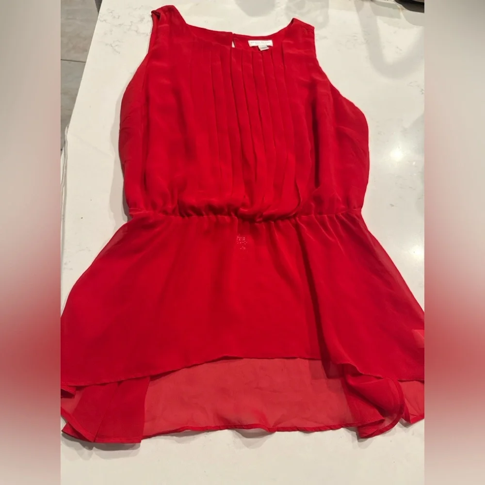 Bisou Bisou | Tops | Bisou Bisou Red Pleated Sleeveless Peplum Blouse ...